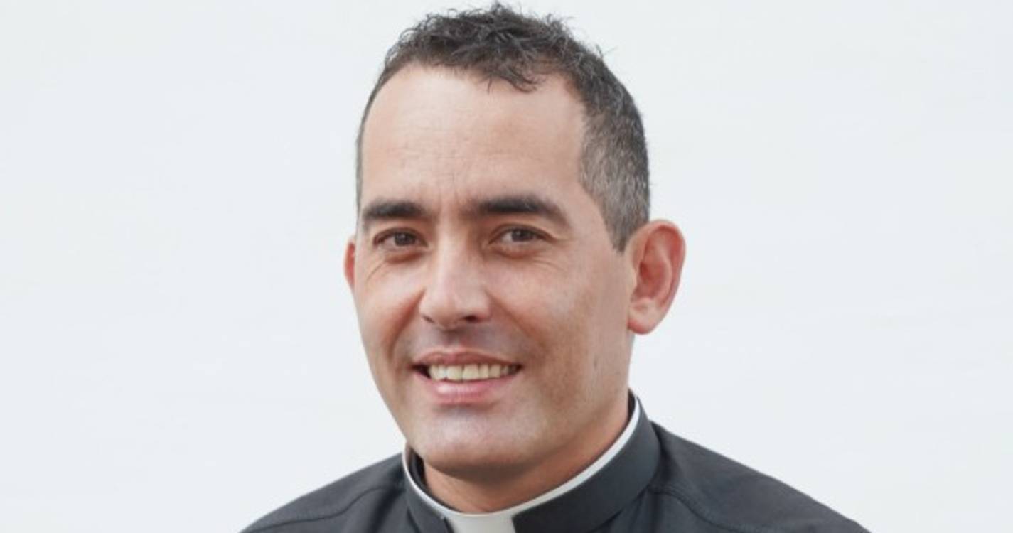 Padre das Eiras acumula paróquia de Gaula