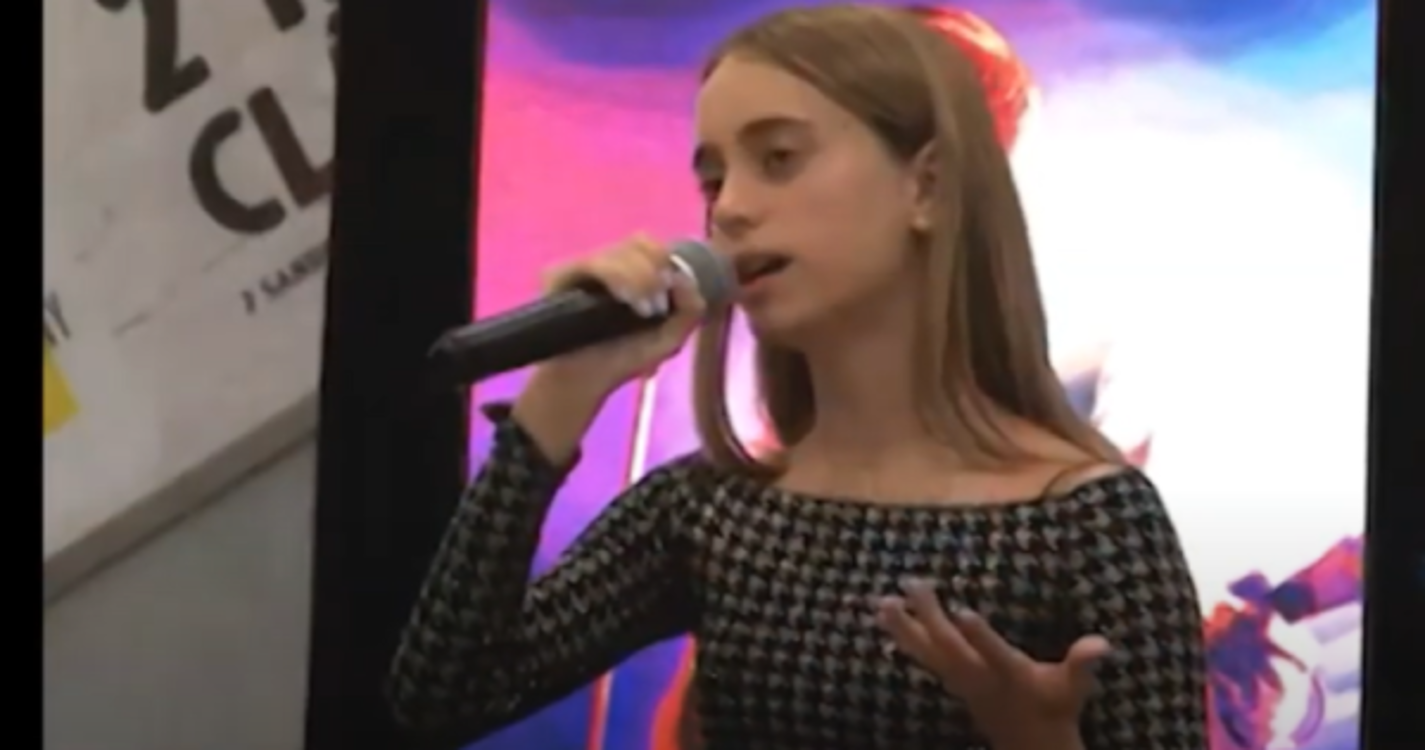 Leonor de Castro conquista primeiro lugar no ‘Let´s sing together’