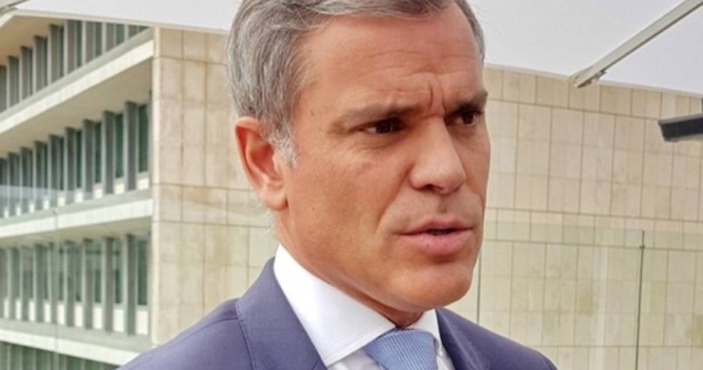 Eduardo Jesus participa em Auto de Doação de Jorge Gordon