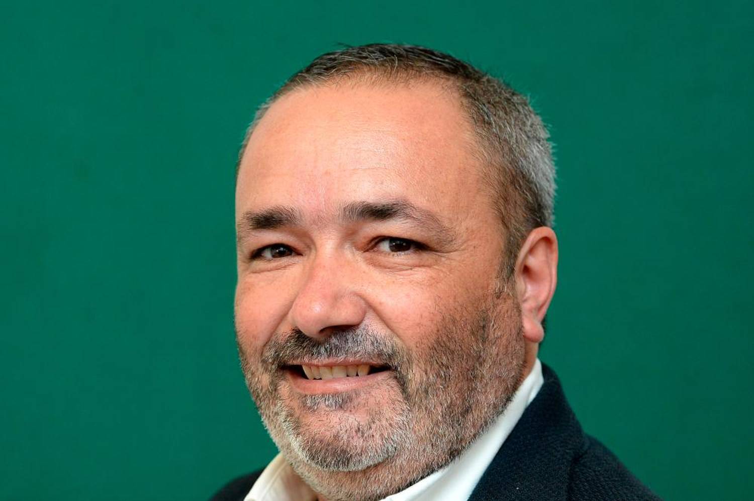 A passagem, a tenda e o carro