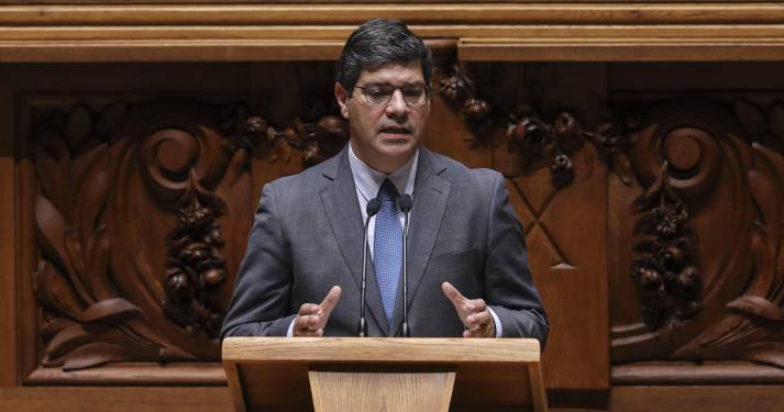 PS denuncia alterações ao subsídio de mobilidade das ilhas como “ataque ...